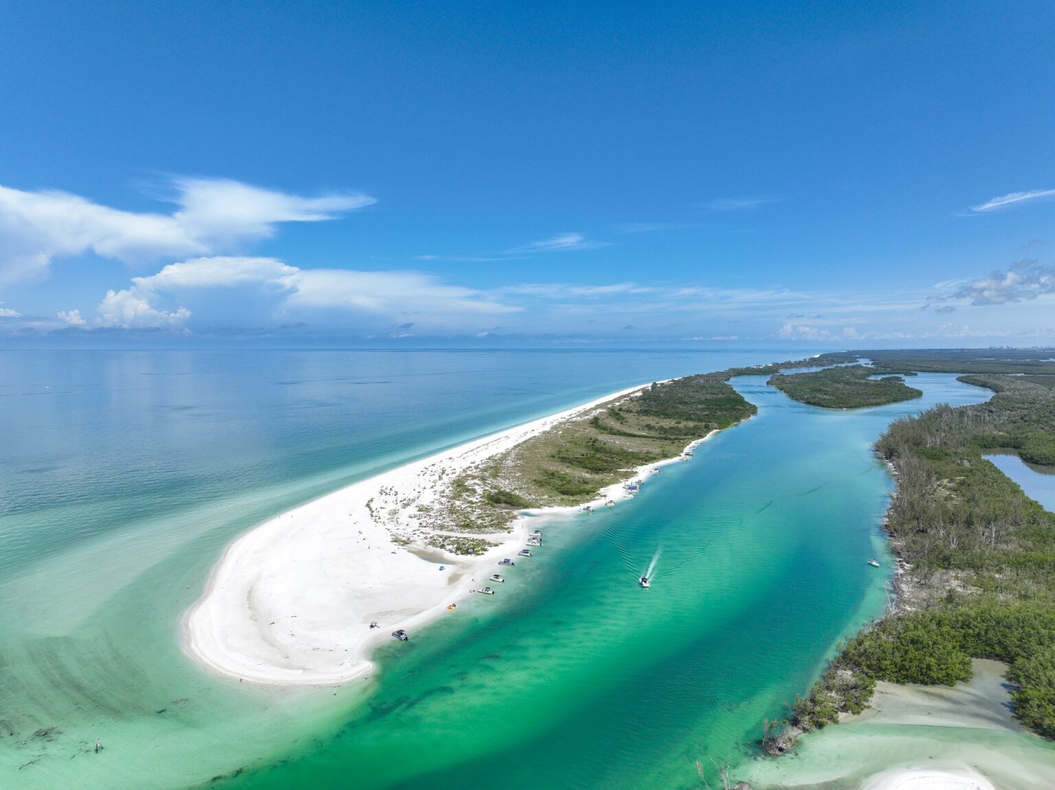 Boat Rentals at Naples Bay Resort | Naples Florida